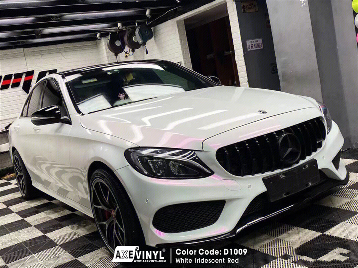 White Iridescent Red Vinyl – AXEVINYL